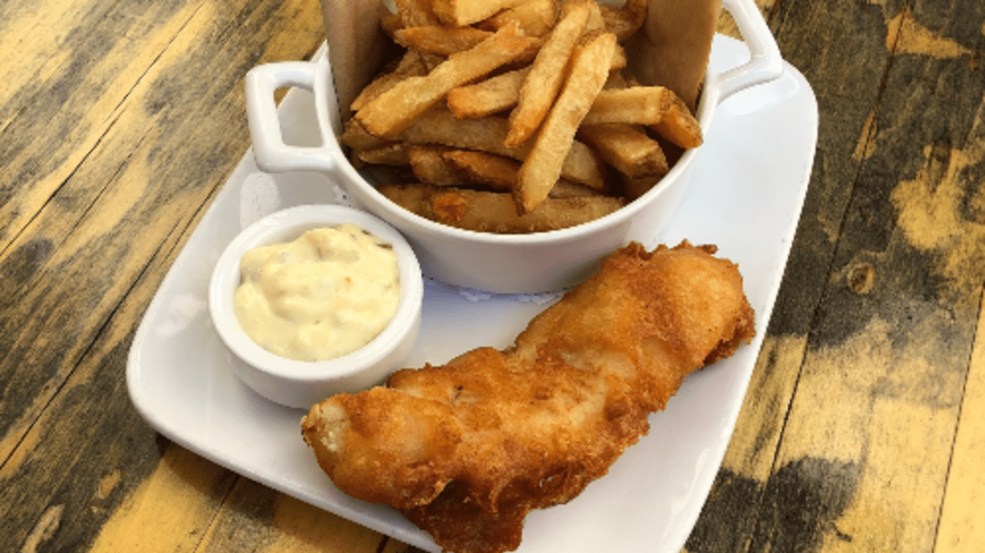 Order Online! The Cat And Fiddle Restaurant & Pub (Highland Ave)