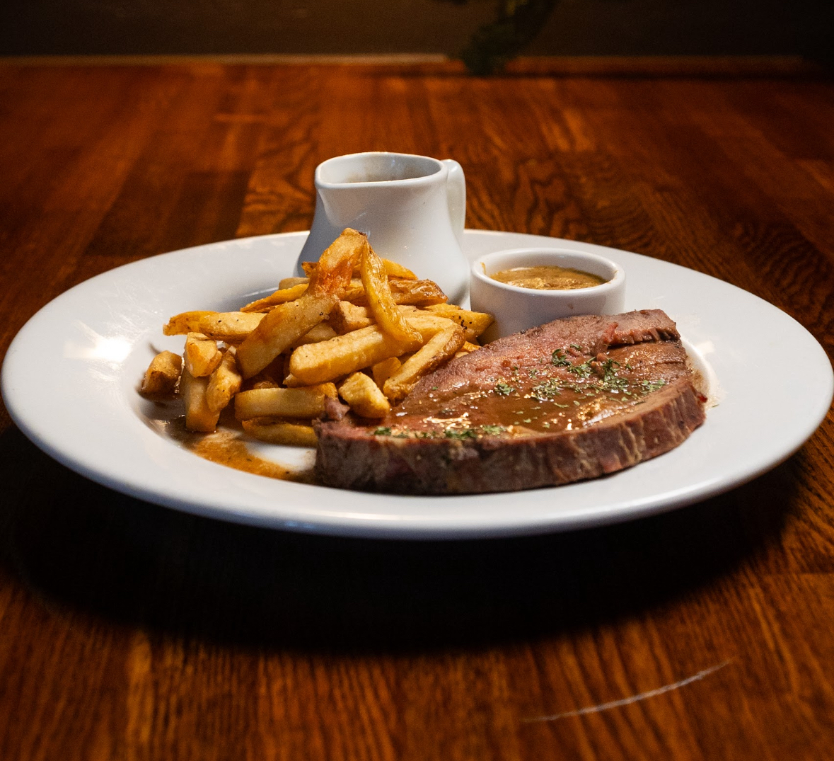 Order Online! The Cat And Fiddle Restaurant & Pub (Highland Ave)